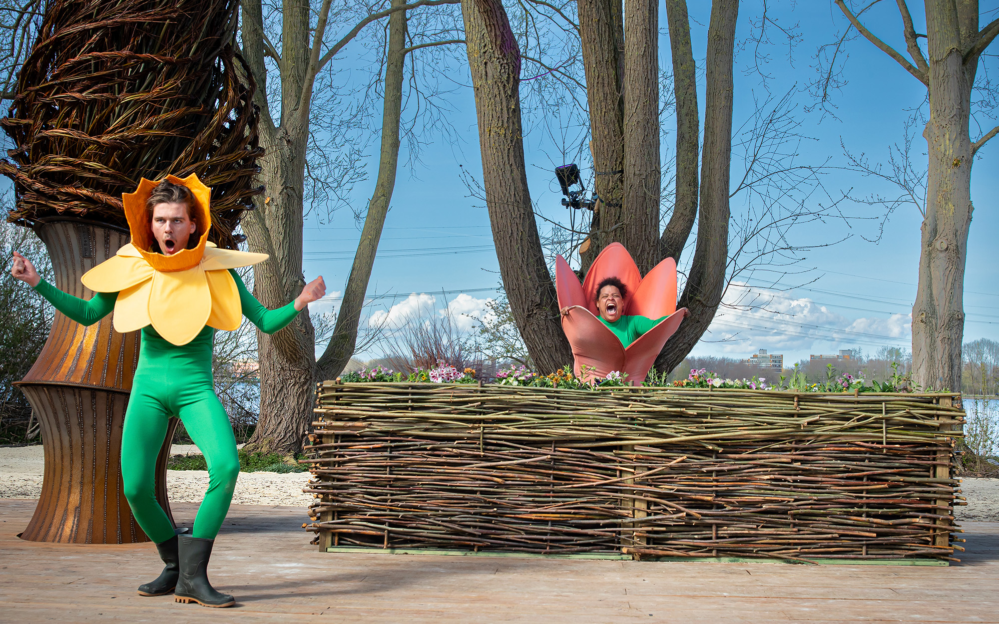 Red de wereld - Bostheater